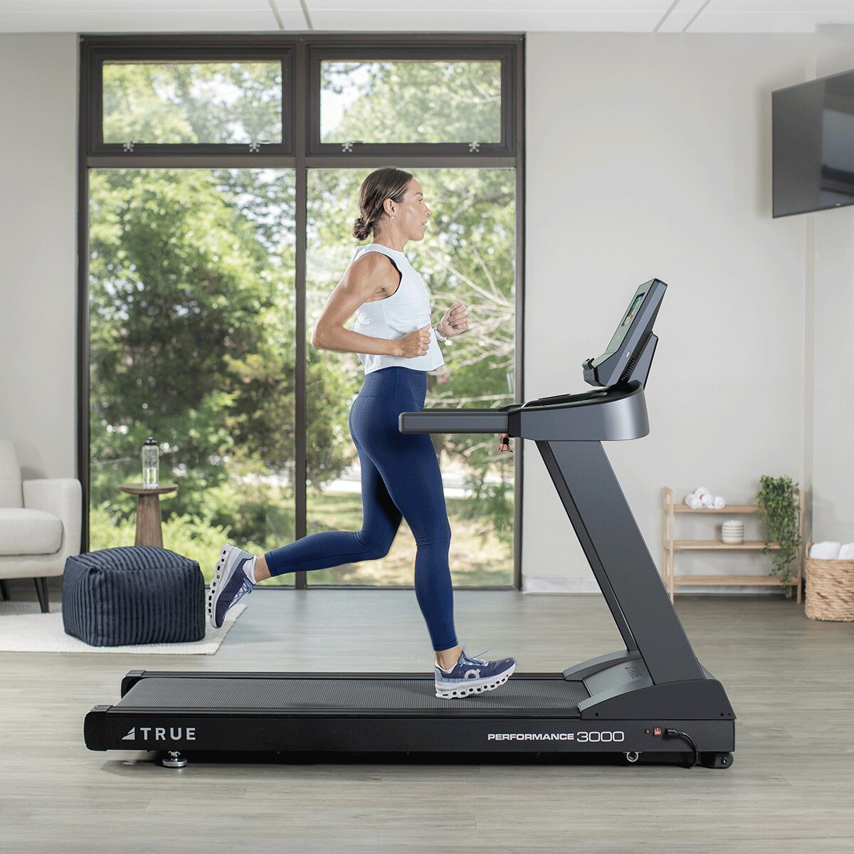 Performance 3000 Treadmill | TRUE Fitness Treadmills | St. Louis, MO