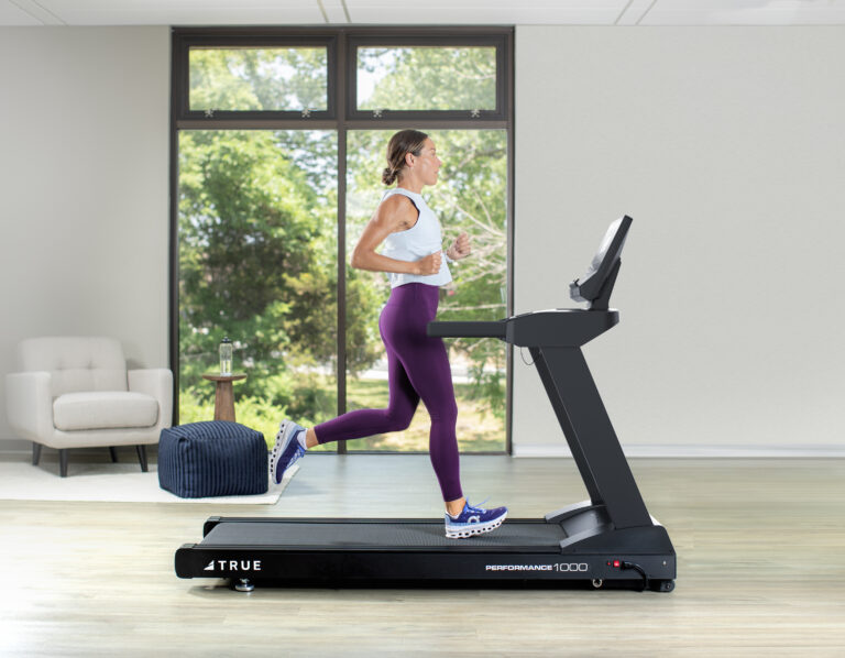 Performance 1000 Treadmill | TRUE Fitness Treadmills | St. Louis, MO